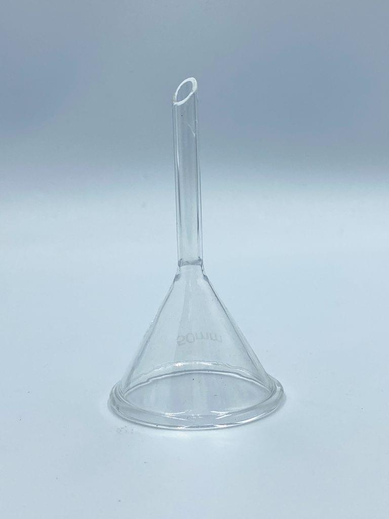 EMBUDO DE VIDRIO – La Paloma